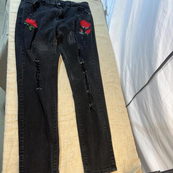 Jeans | Rose Floral Embroidered Ripped Design Skinny Jeans Black 34 ...